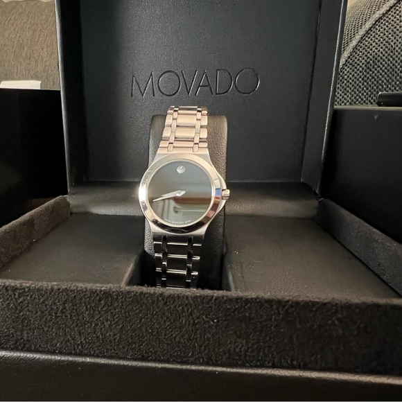 Movado | Jewelry | Movado Swiss Made Round Back Face Watch | Poshmark